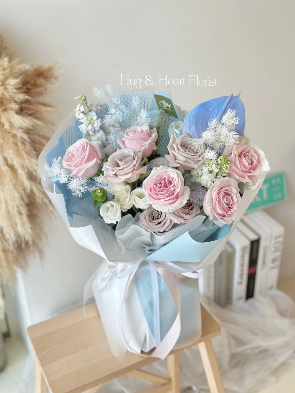 Eleanora Pink Rose Mixed Menta Rose Bouquet – Hug and Heart